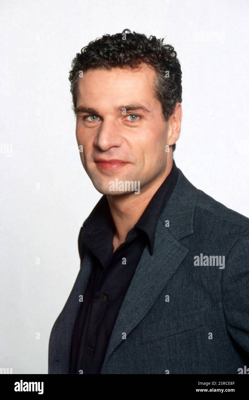 Hendrik Hey, deutscher Journalist, Fernsehmoderator der Sendereihe ...