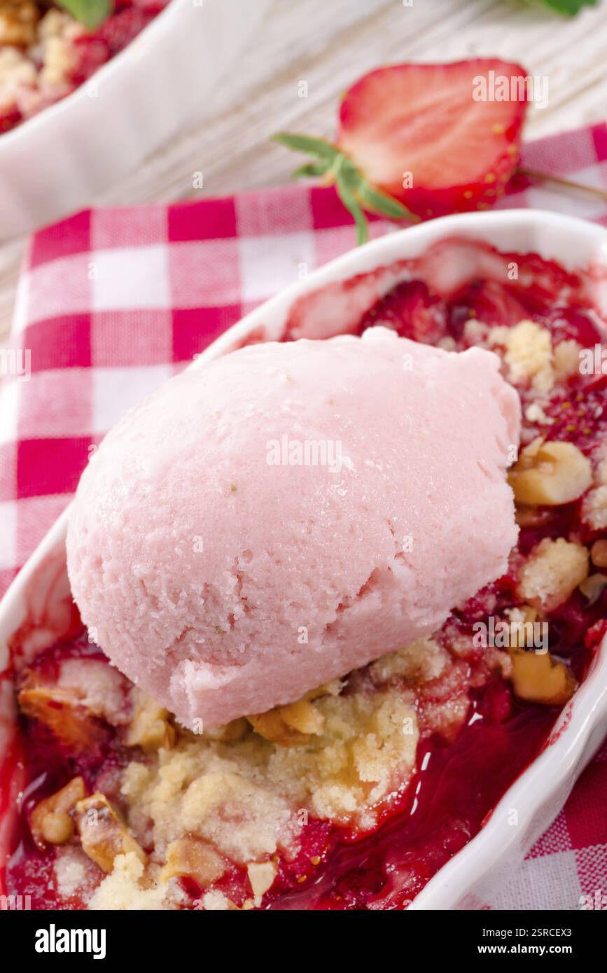 Ice crumbles hi-res stock photography and images - Alamy