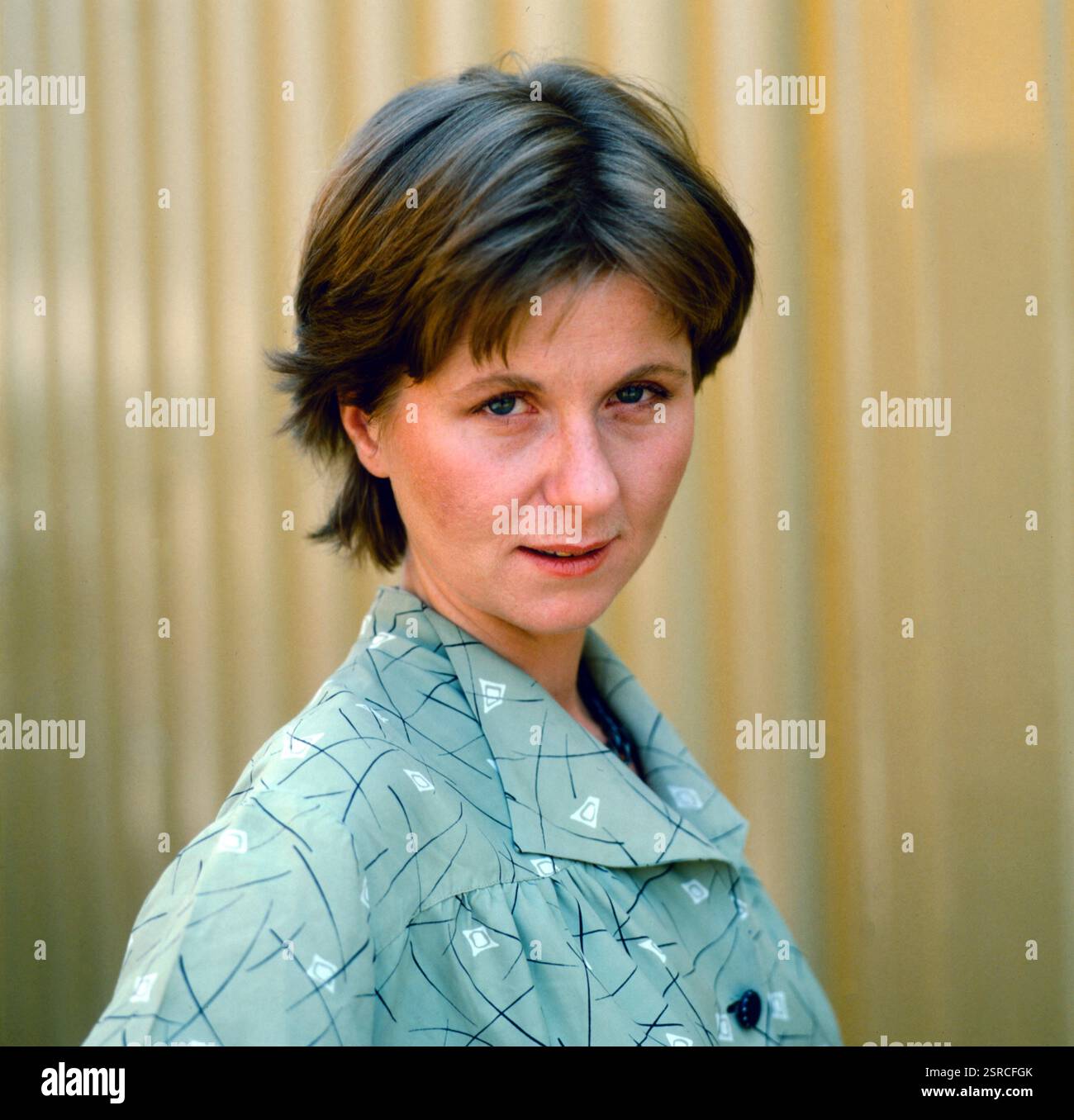 Therese Affolter, Schweizer Schauspielerin und Theaterdarstellerin ...