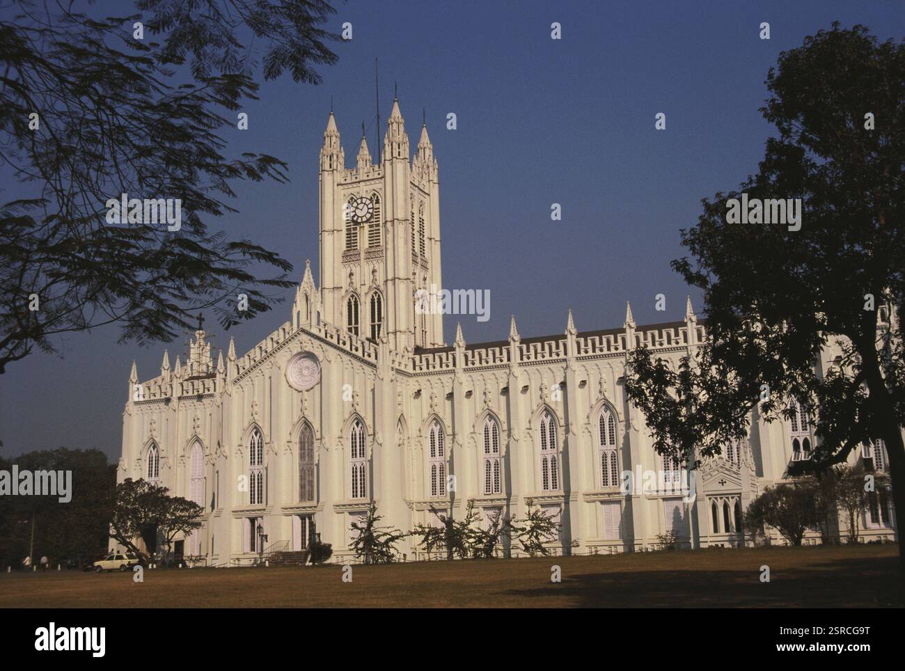 Indian cathedral calcutta india hi-res stock photography and images - Alamy