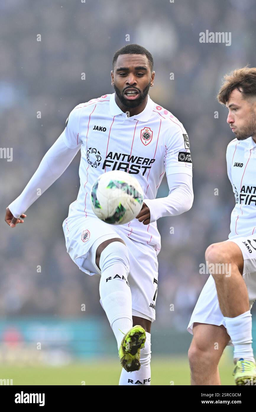 Antwerpen, Belgium. 12th Jan, 2025. Gyrano Kerk (7) of Antwerp pictured during the Jupiler Pro ...