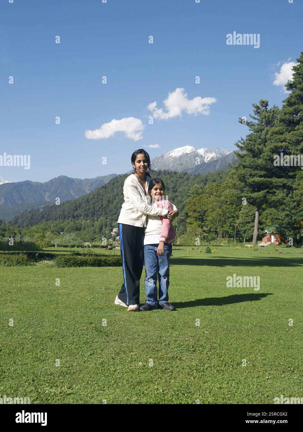 Pahalgam girl hi-res stock photography and images - Alamy