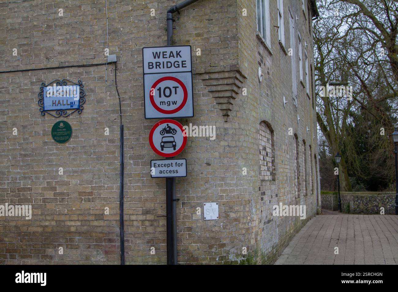 Thetford town bridge hi-res stock photography and images - Alamy
