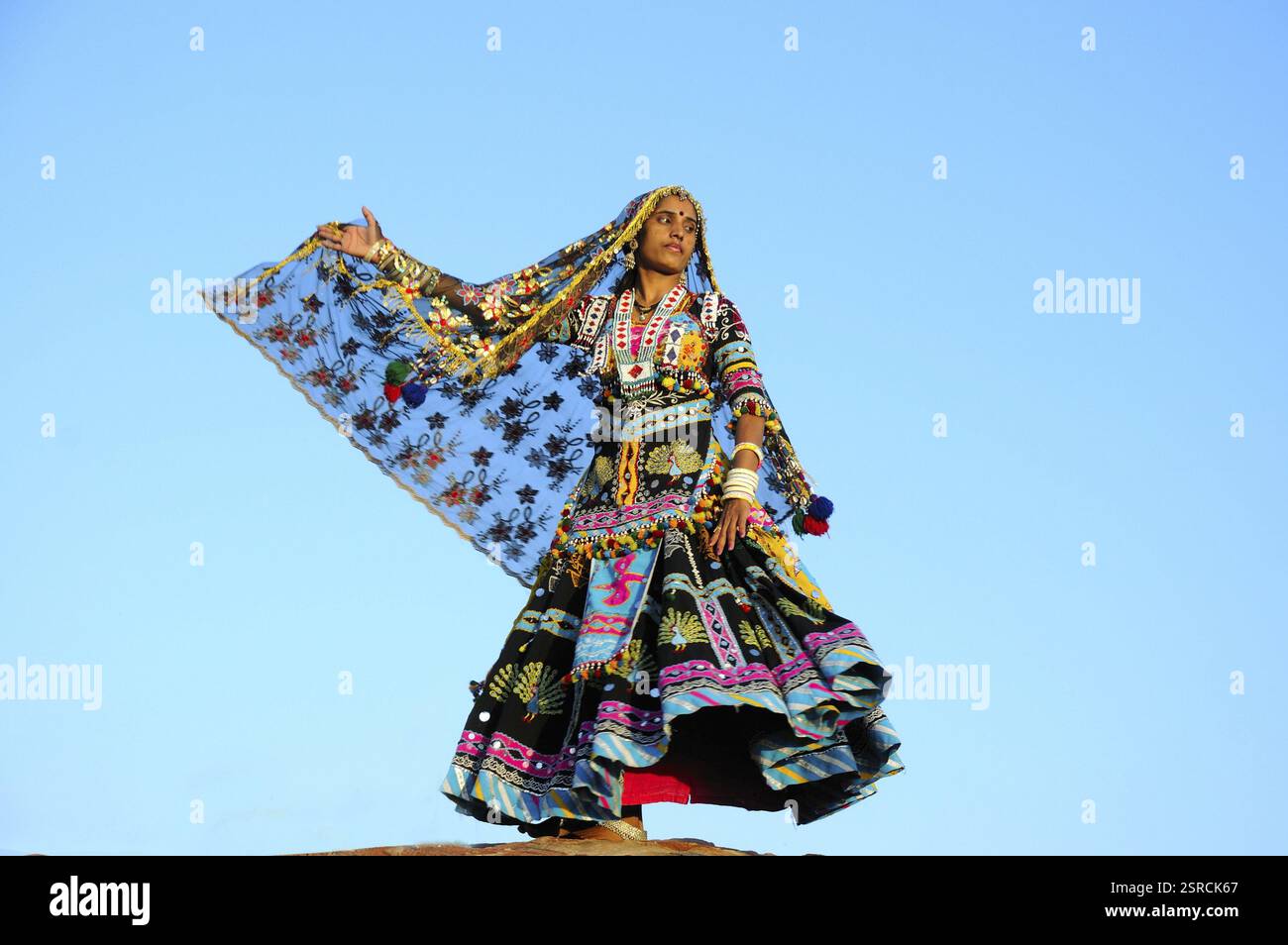 Kalbeliya woman hi-res stock photography and images - Alamy