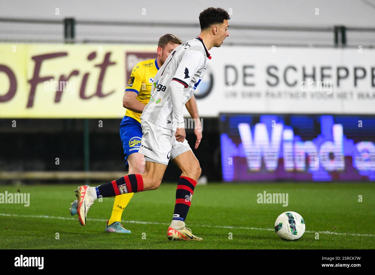 Beveren Waas, Belgium. 15th Feb, 2025. Liege's Benoit Bruggeman ...
