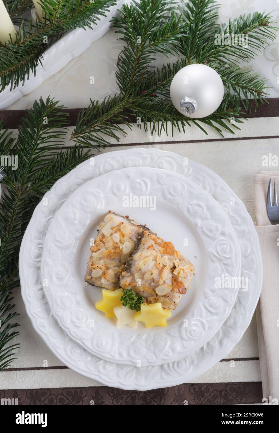Deep fried carp hi-res stock photography and images - Alamy
