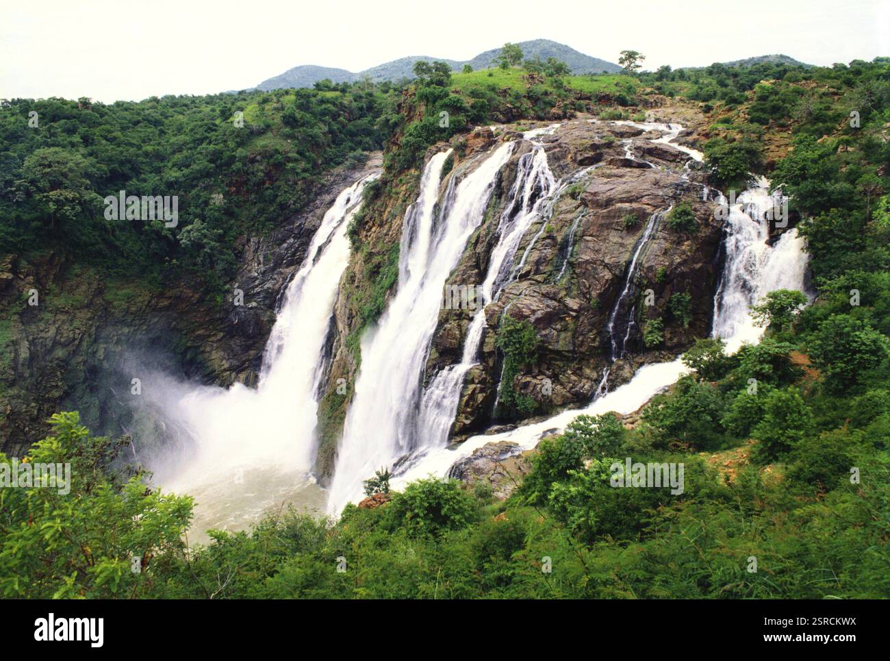 Sivasamudram waterfall hi-res stock photography and images - Alamy