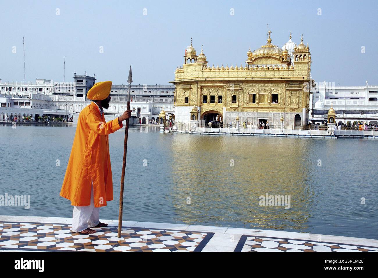 Guard in front of golden temple, Amritsar, Punjab, India, Asia Stock ...