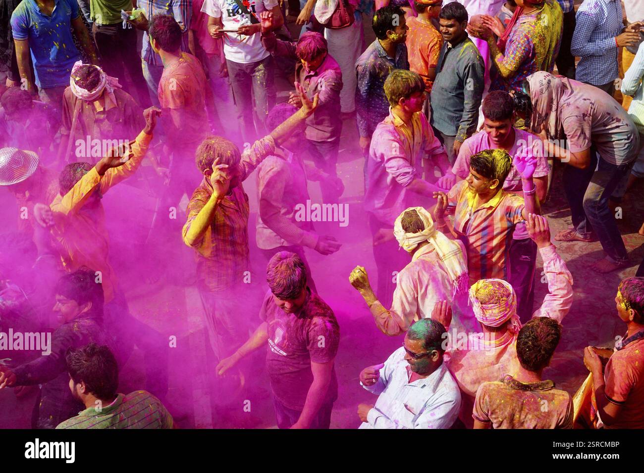 Men dancing, Holi festival, Nandgaon, Vrindavan, Mathura, Uttar Pradesh ...