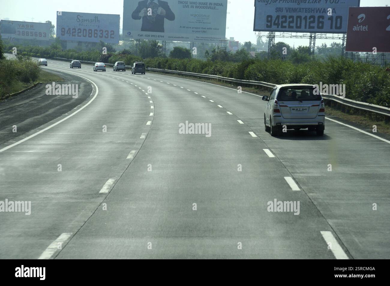 Mumbai Pune Express Highway, Maharashtra, India, Asia Stock Photo - Alamy