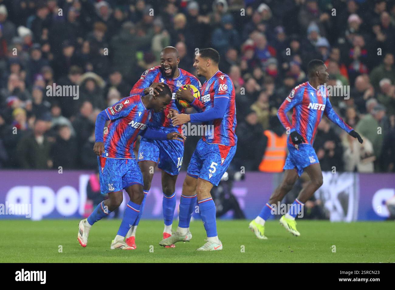 Selhurst Park, Selhurst, London, UK. 15th Feb, 2025. Premier League ...