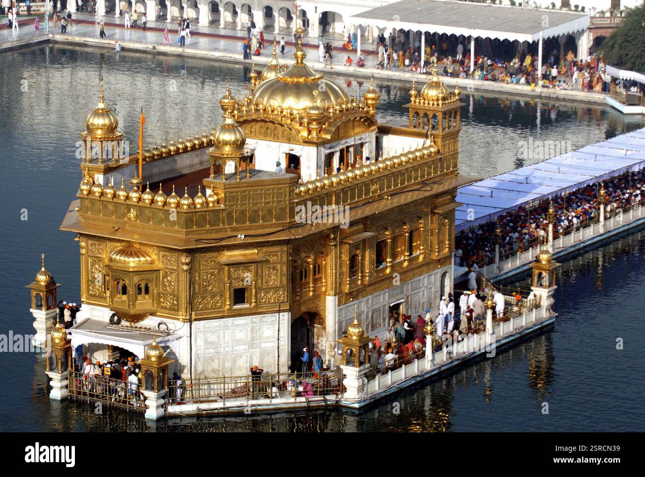 View of Sri Harimandir Darbar Sahib or Golden temple, Amritsar, Punjab ...