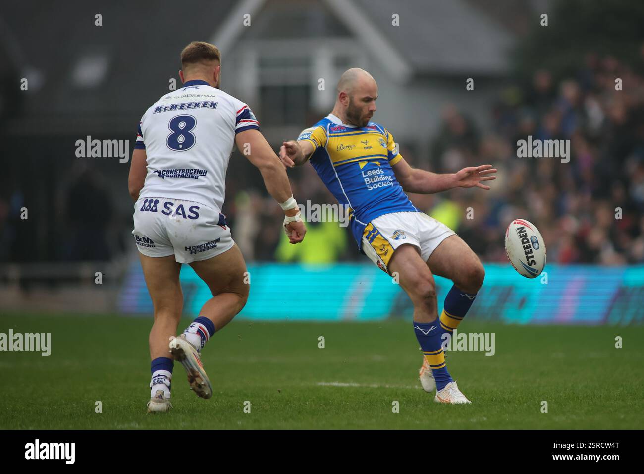 Leeds, UK. 15th Feb, 2025. AMT Headingley Rugby Stadium, Leeds, West ...