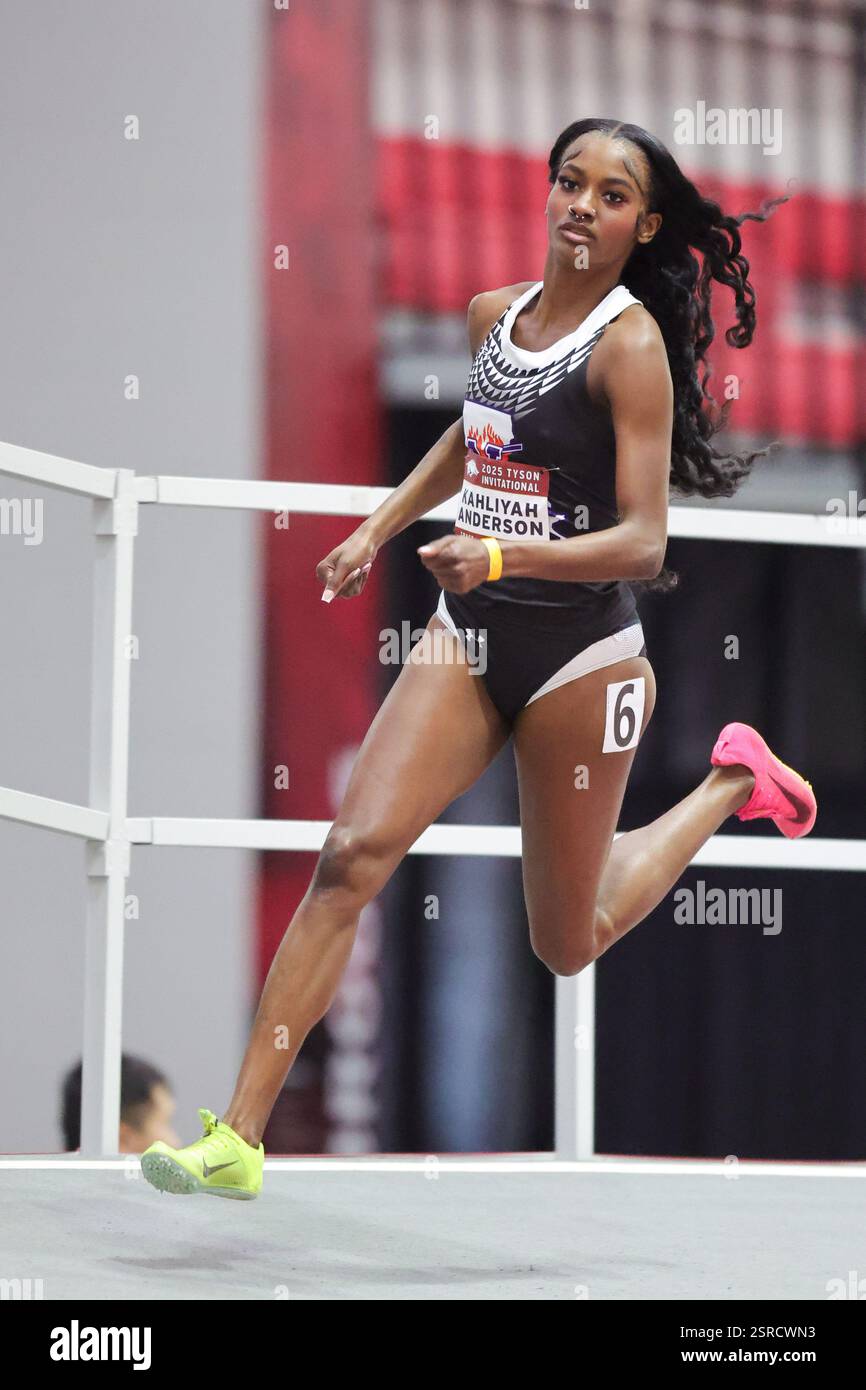 Fayetteville, USA. 14th Feb, 2025. February 14, 2025: Northwestern ...