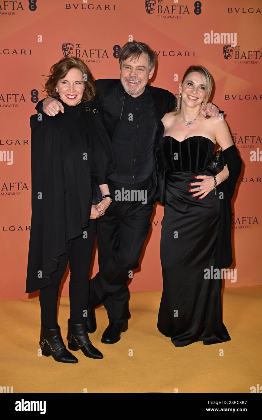 Mark Hamill with his wife Marilou York (left) and daughter Chelsea ...