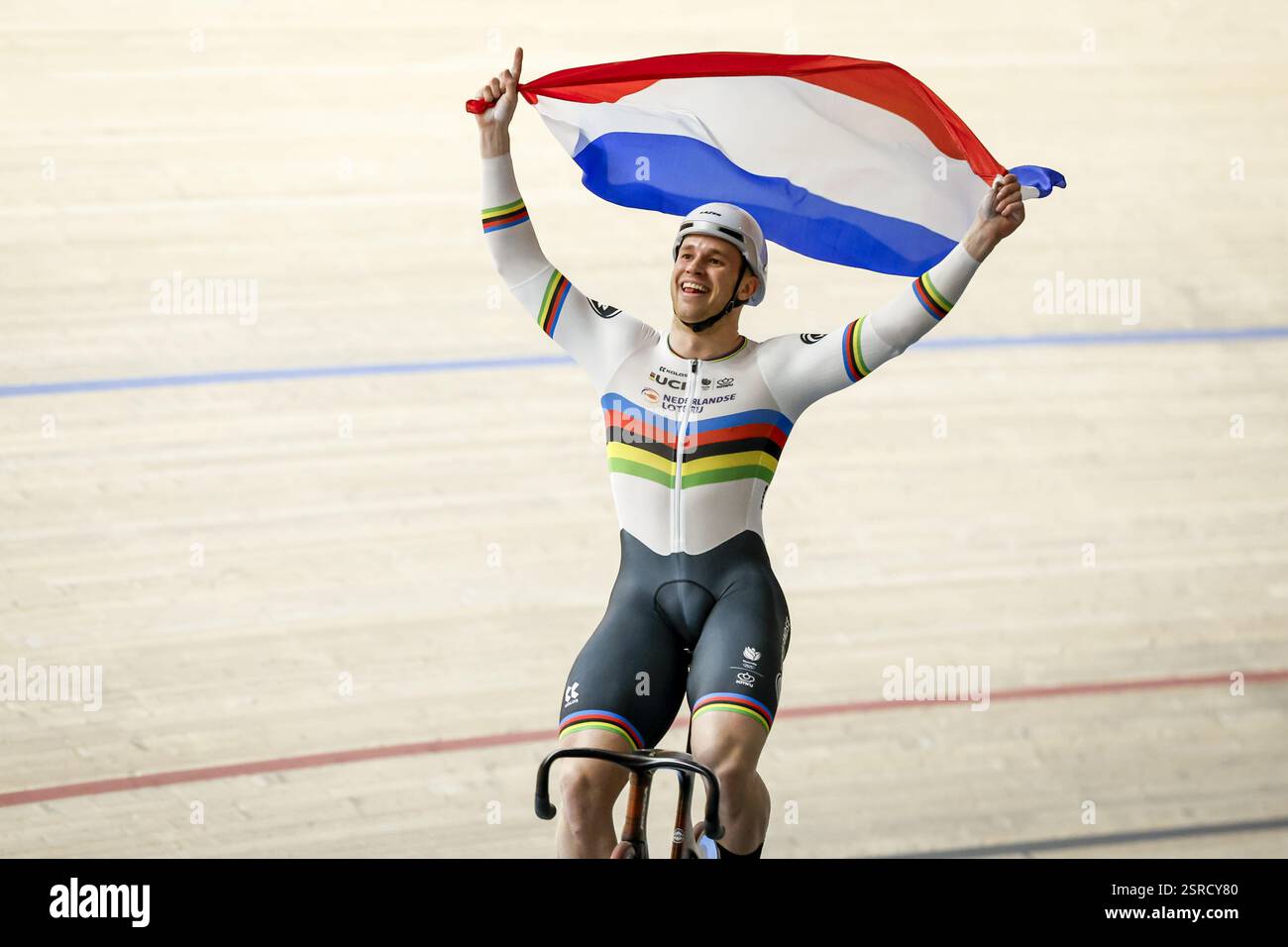 HEUSDEN-ZOLDER - Track cyclist Harrie Lavreysen wins the final sprint ...