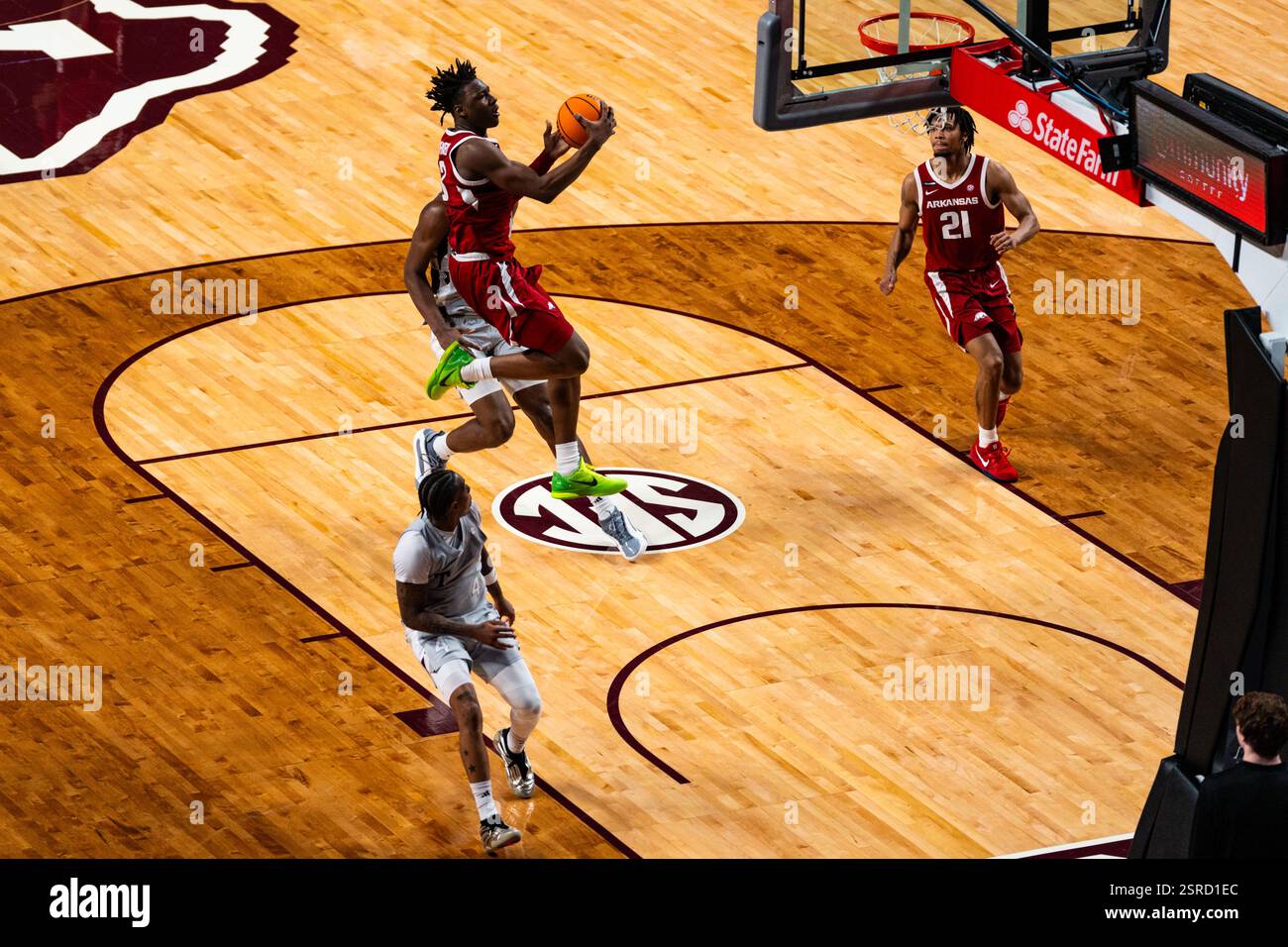 College Station, Texas, USA. 15th Feb, 2025. Arkansas forward ADOU ...