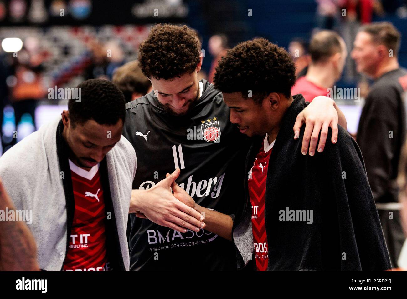 Weissenfels, Deutschland. 15th Feb, 2025. Gl?ckliche Gesichter bei den Bamberger Spielern nach ...
