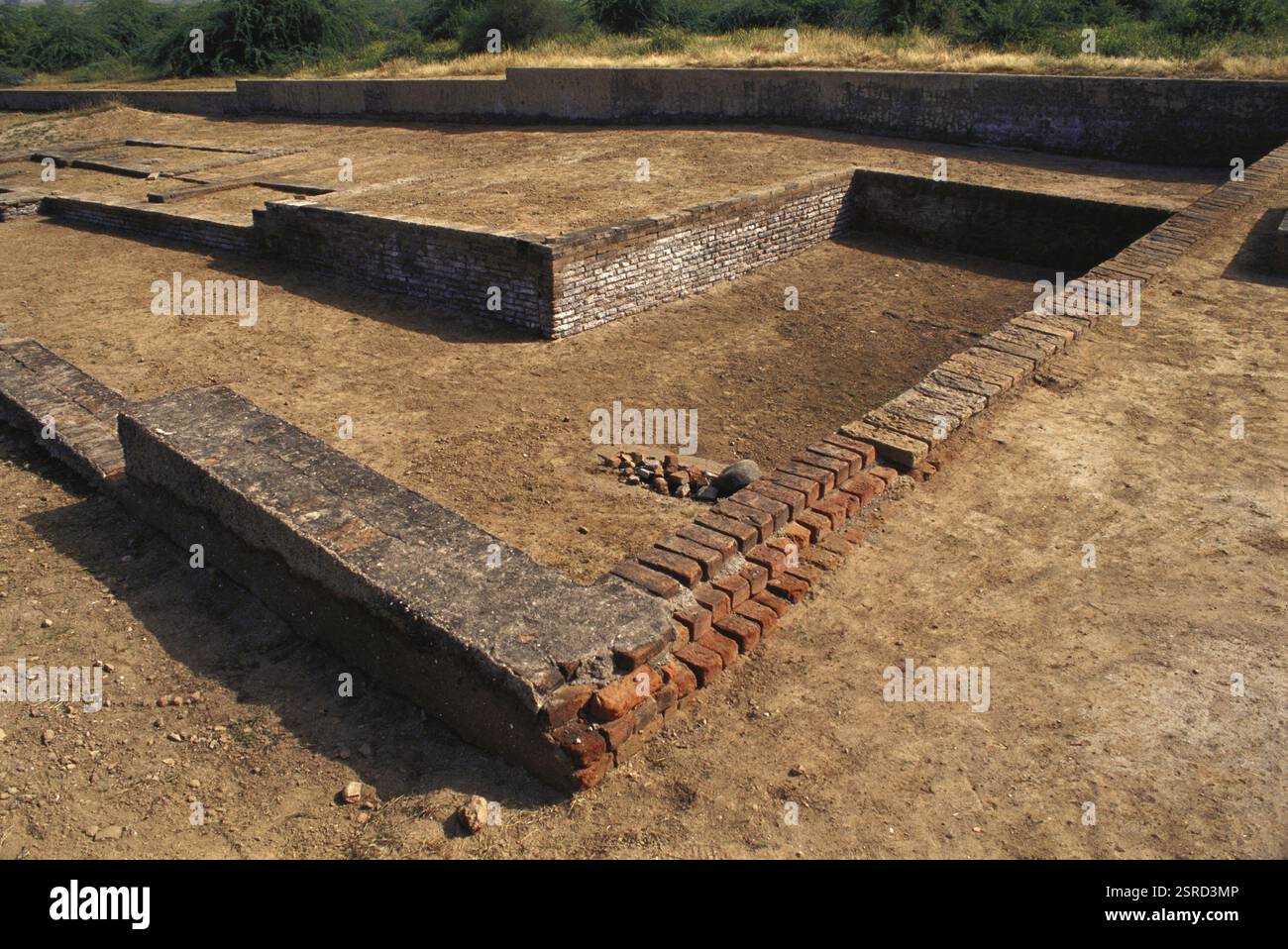 Lothal Indus Valley Civilization, Ahmedabad, Gujarat, India, Asia Stock Photo - Alamy