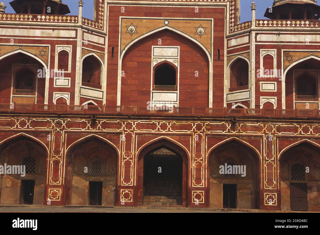 Decorative facade and arches of Humayun tomb, Delhi, India, Asia Stock ...