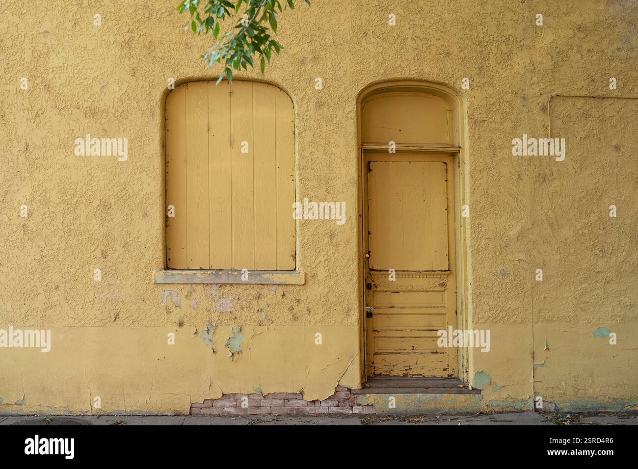 Old plaster stucco facade wall of vintage architecture building is ...
