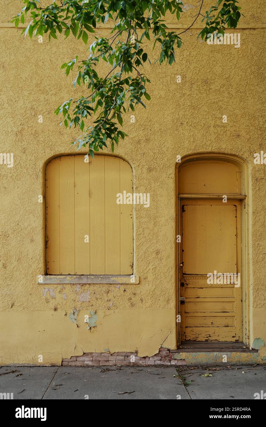 Old plaster stucco facade wall of vintage architecture building is ...