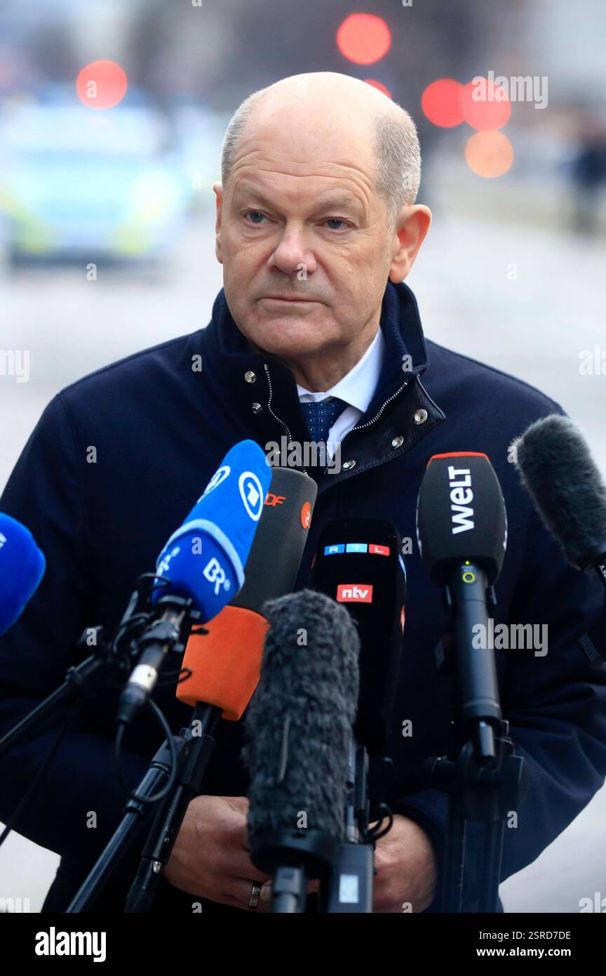 Olaf Scholz beim Pressestatement am Ort des mutmaßlichen Anschlags vom 13. Februar. München, 15. ...