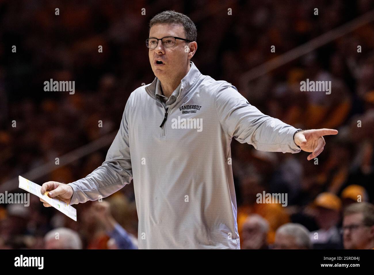 Vanderbilt head coach Mark Byington directs his players during the ...
