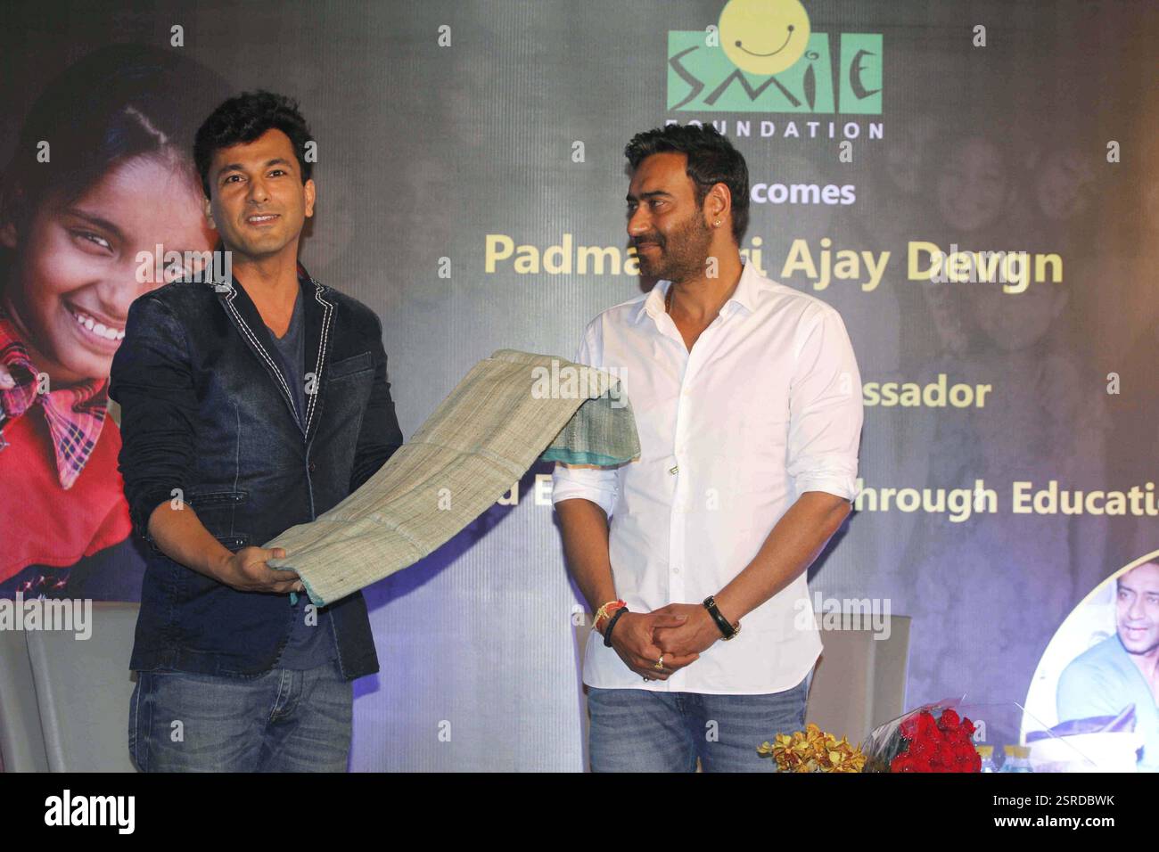 Chef Vikas Khanna and Bollywood actor Ajay Devgn press conference ...