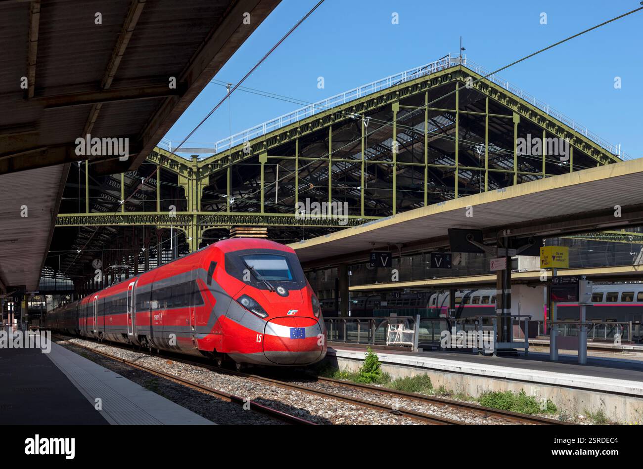 Trenitalia Frecciarossa 1000 train at Paris Lyon railway station, Paris ...