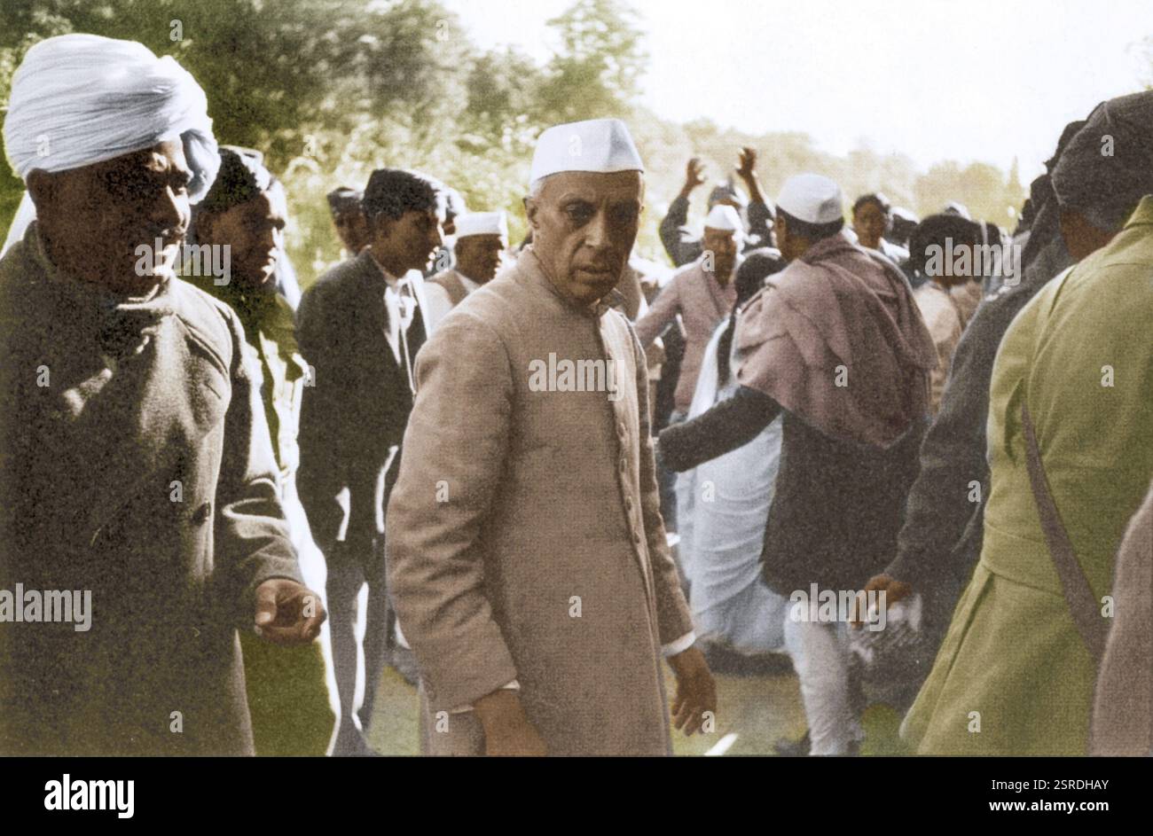 Jawaharlal Nehru after cremation of Mahatma Gandhi, Rajghat, Delhi ...