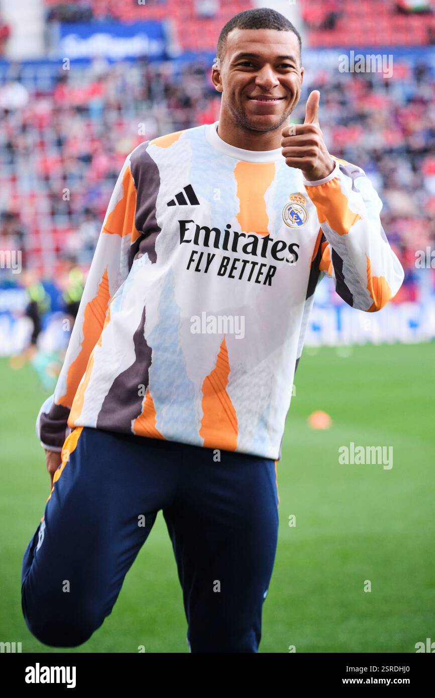 Kylian mbappé real madrid hi-res stock photography and images - Alamy