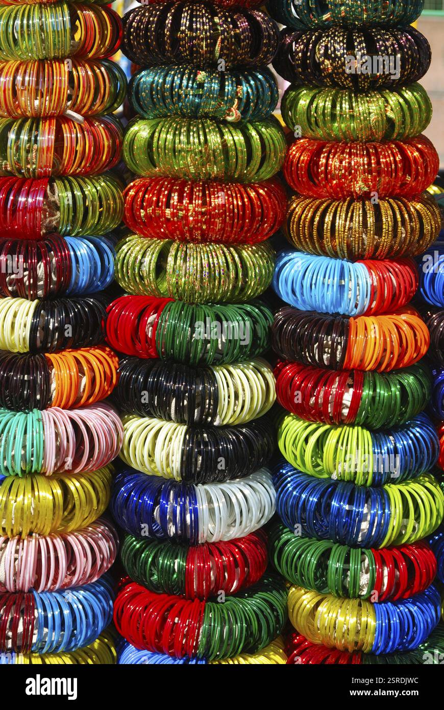 Glass bangles jodhpur rajasthan india hi-res stock photography and ...