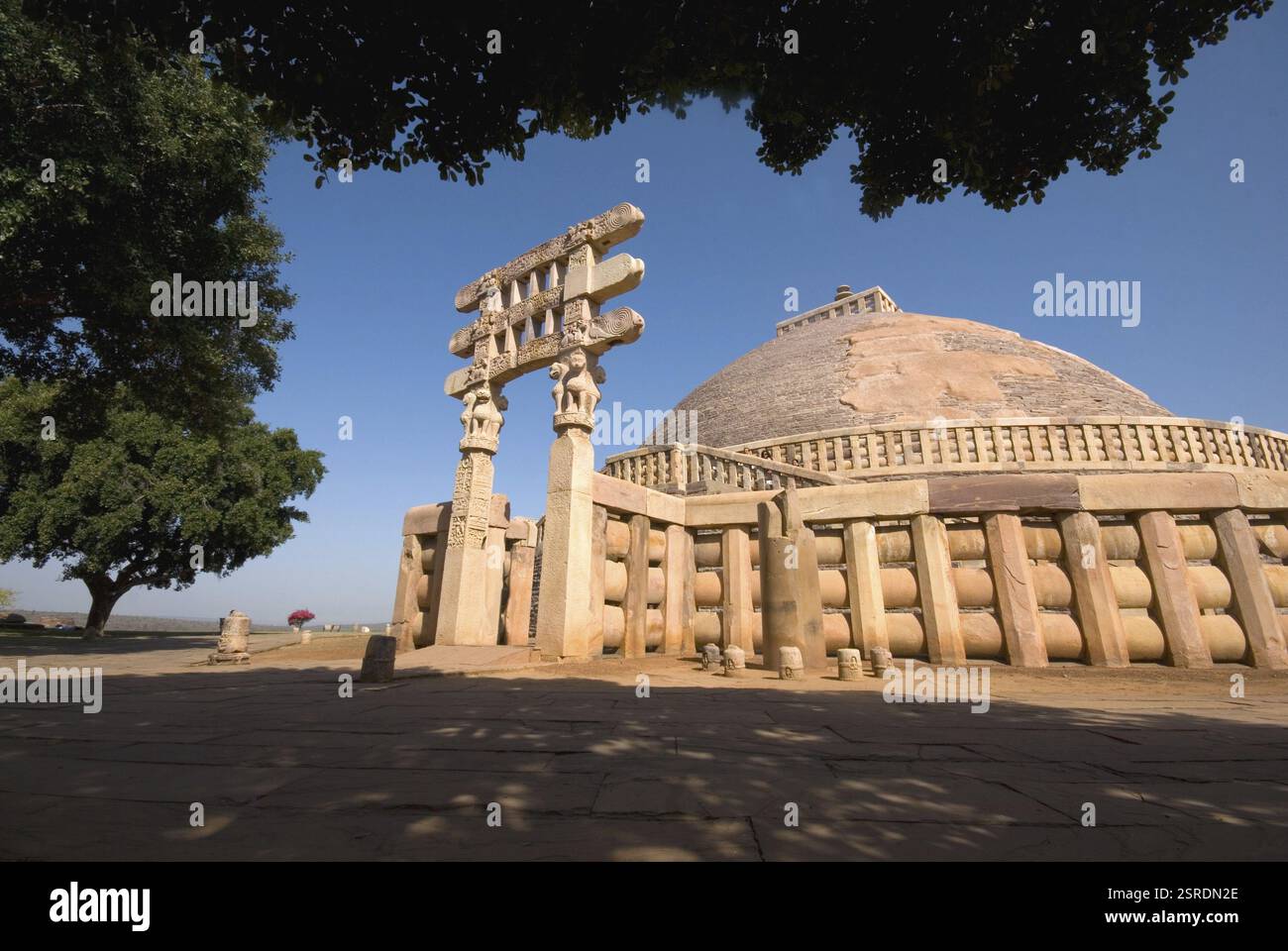 Stupa, Sanchi, Madhya Pradesh, India, Asia Stock Photo - Alamy