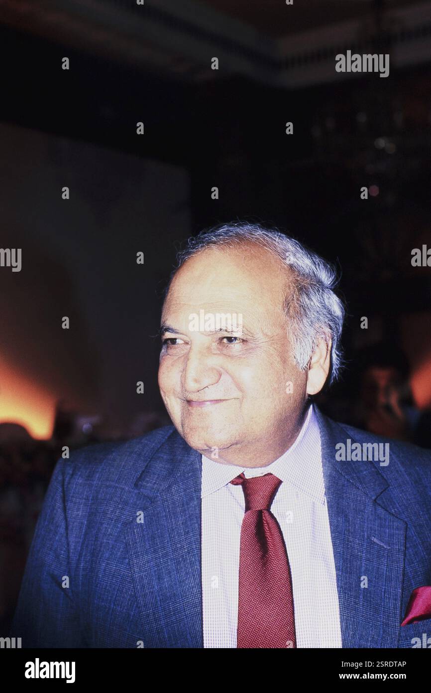 Keshub Mahindra (M&M Group) Industrialist, India, Asia Stock Photo - Alamy