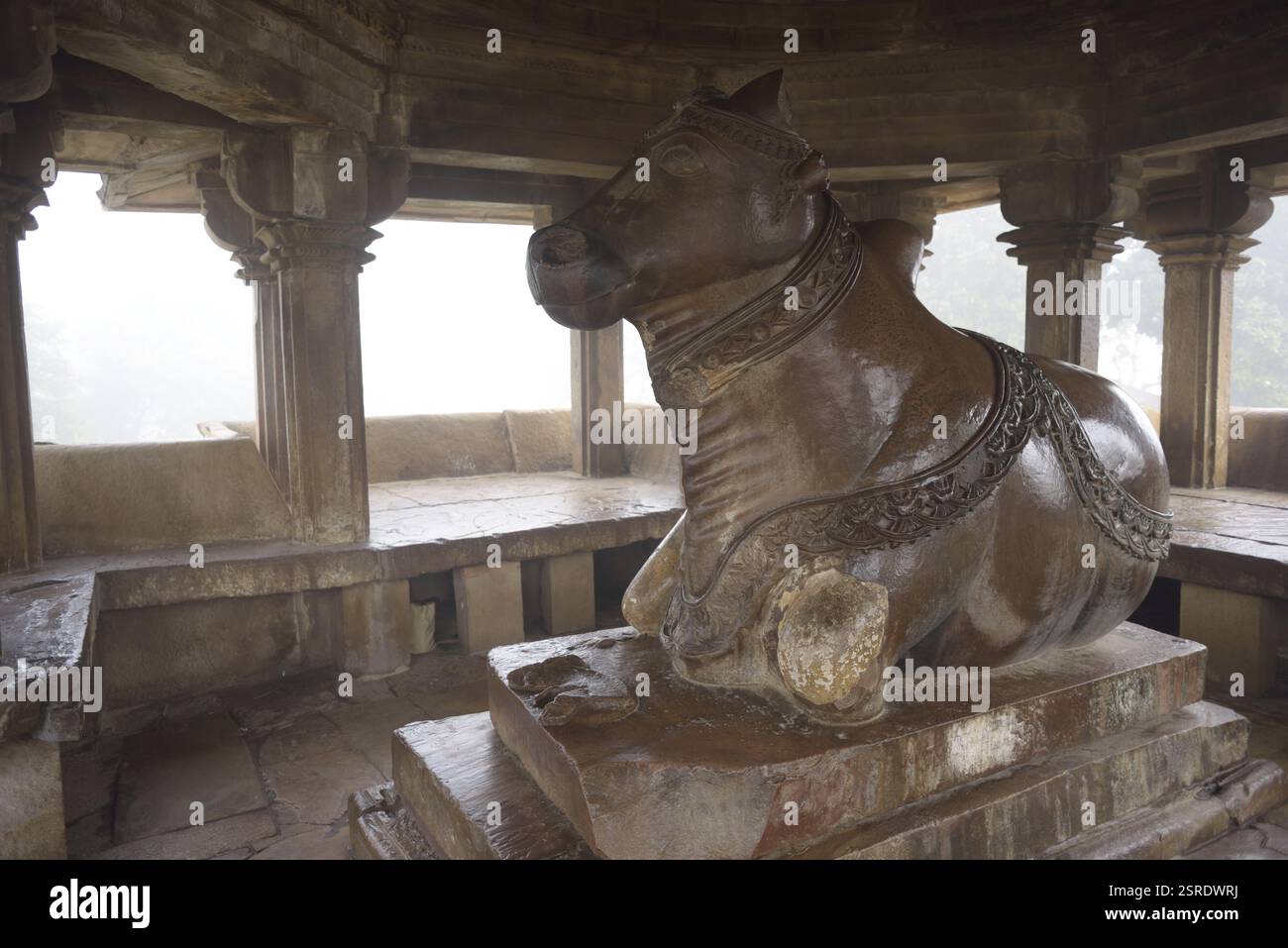 Nandi pavilion opposite Vishwanath temple Khajuraho Madhya Pradesh ...
