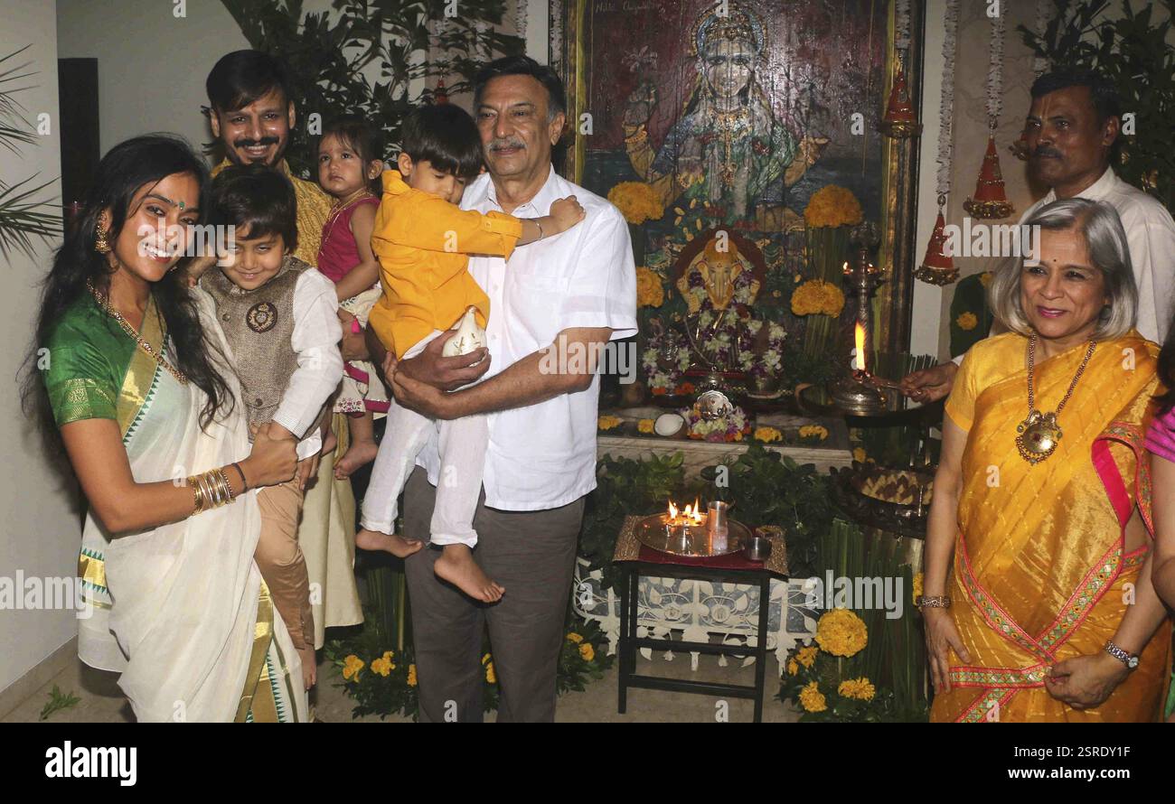 Bollywood actor Vivek Oberoi Priyanka Alva Suresh Oberoi Vivaan Veer ...