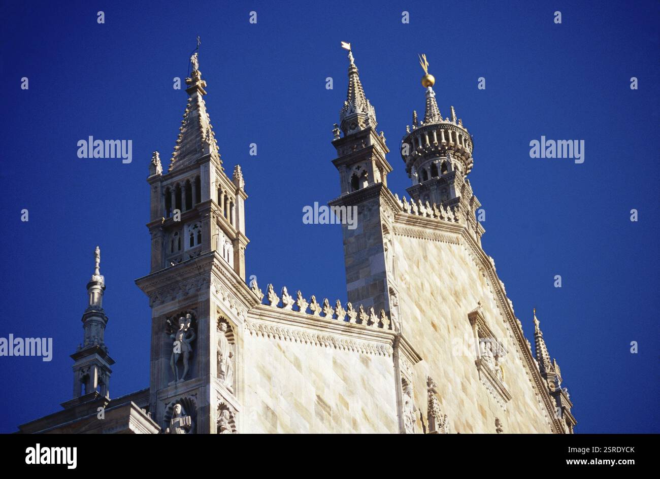 Como town hall hi-res stock photography and images - Alamy