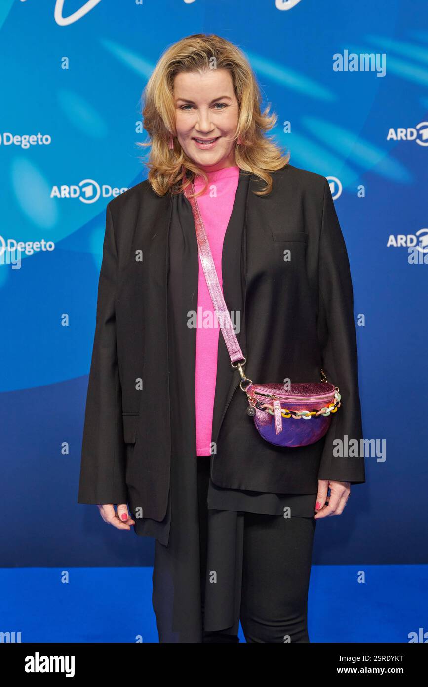 Alexa Maria Surholt - Gaesteankunft zum ARD Blue Hour Empfang 2025 im Hotel Telegraphenamt in ...