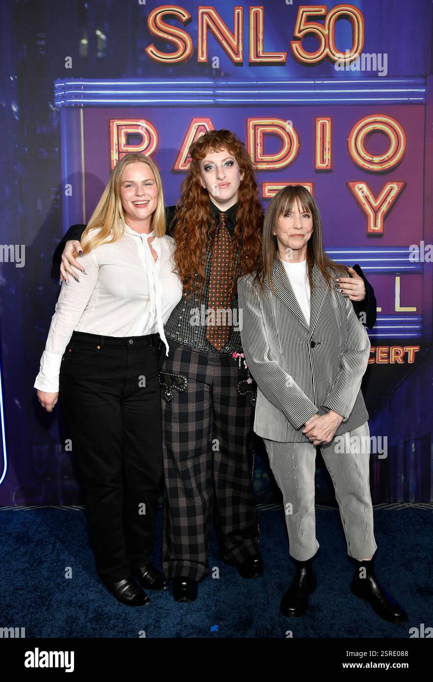 Laraine Newman, right, and Spike Einbinder, center, attend the SNL50 ...