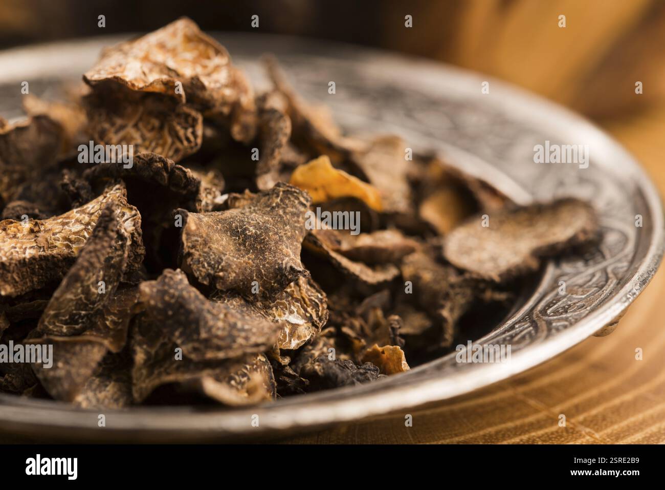 Black truffle mushroom - gourmet vegetable Stock Photo - Alamy