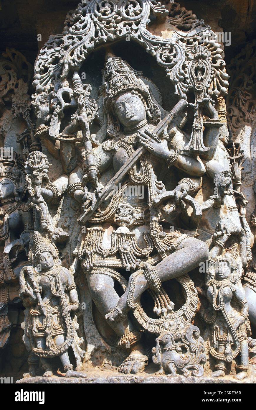 Belur statue hi-res stock photography and images - Alamy