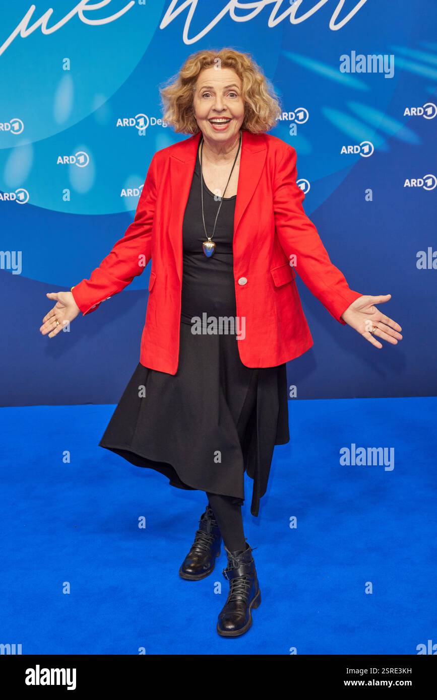 Michaela Mai - Gaesteankunft zum ARD Blue Hour Empfang 2025 im Hotel ...