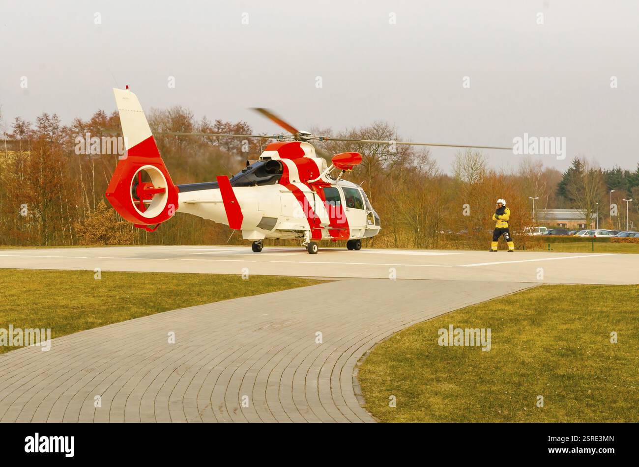 Shot helicopter taking off flying hi-res stock photography and images ...