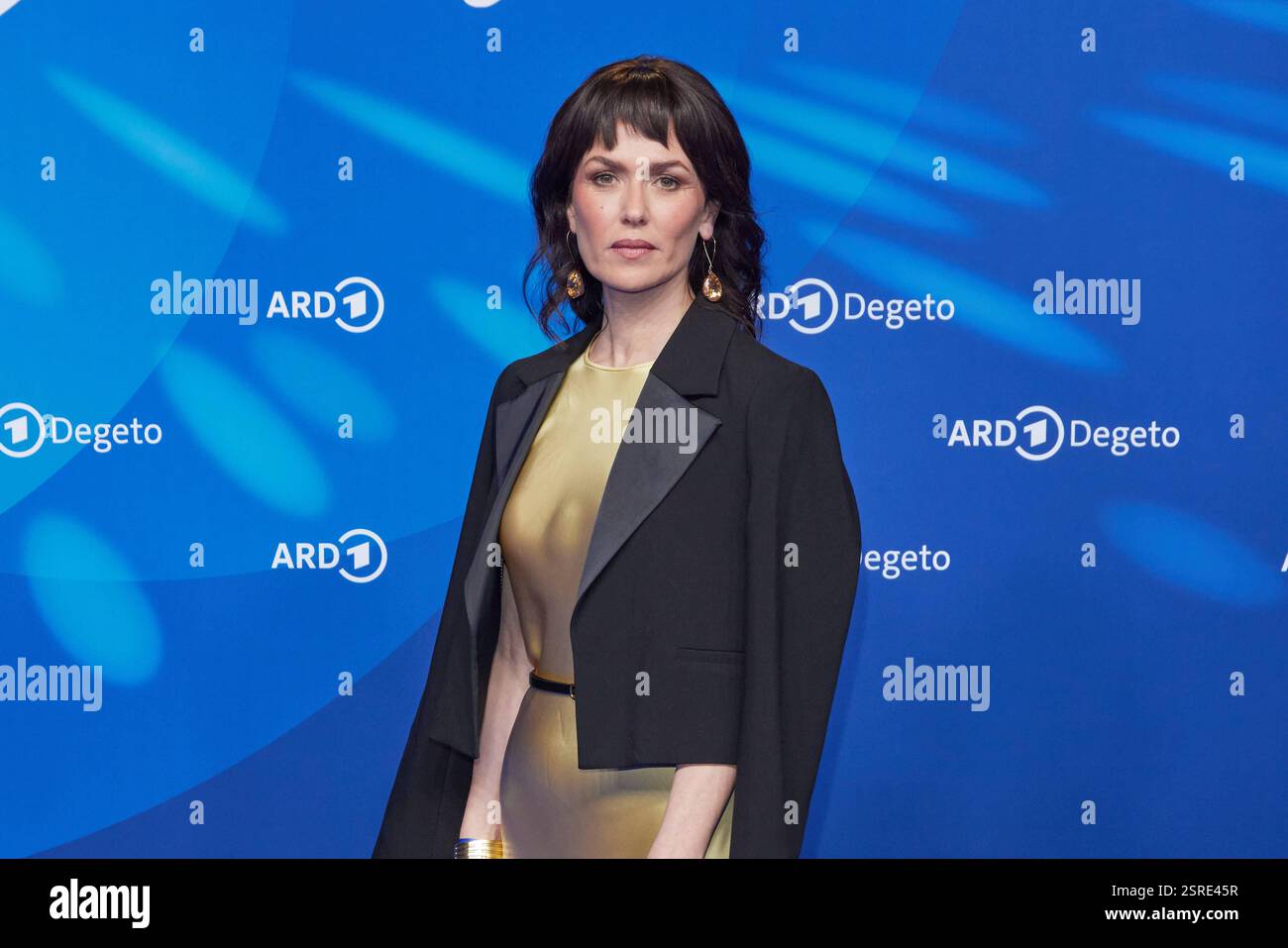 Melika Foroutan - Gaesteankunft zum ARD Blue Hour Empfang 2025 im Hotel ...