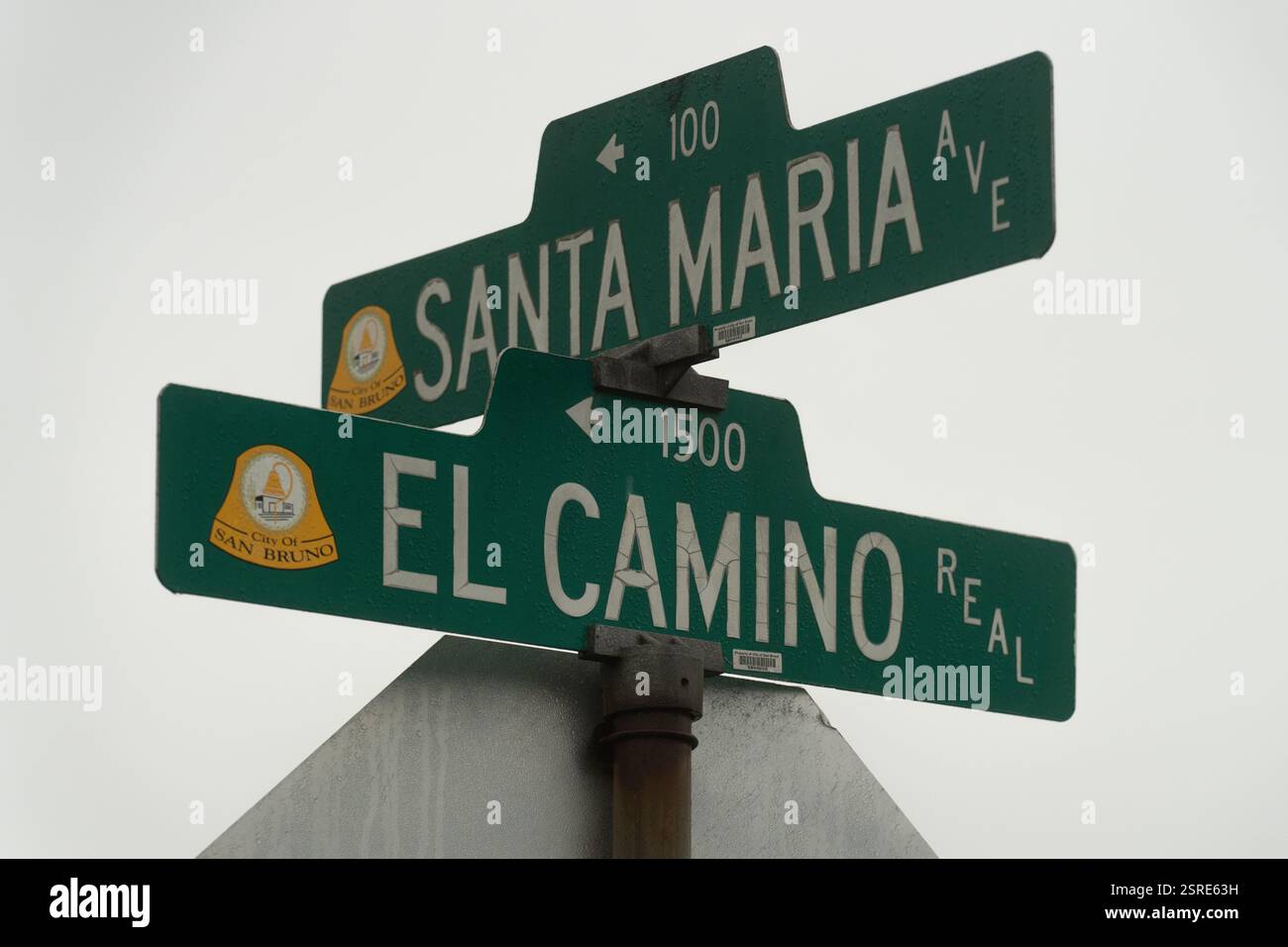 Street signs for Santa Maria Ave and El Camino Real, San Bruno, CA ...