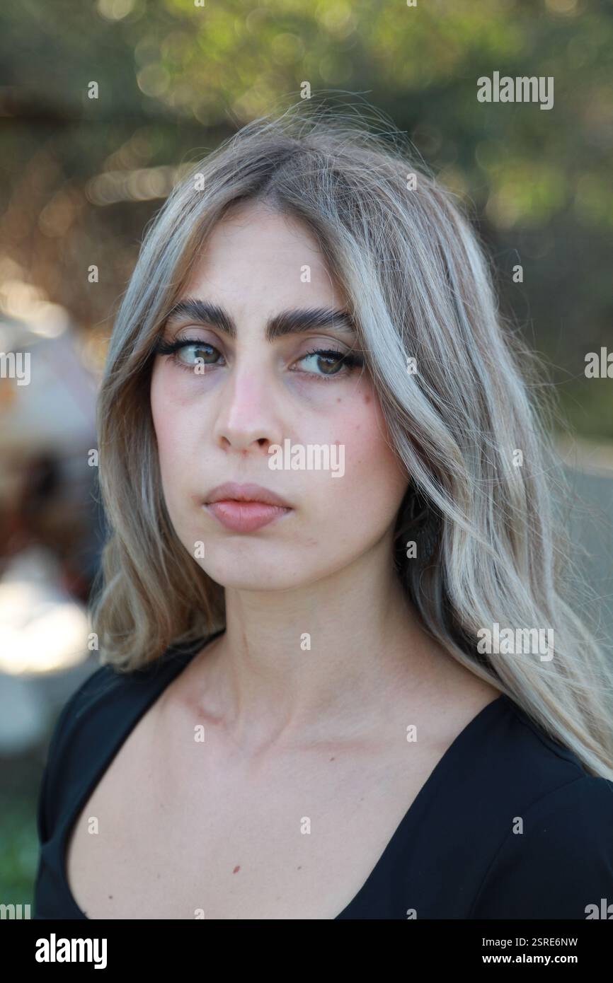 Noticing information hi-res stock photography and images - Alamy