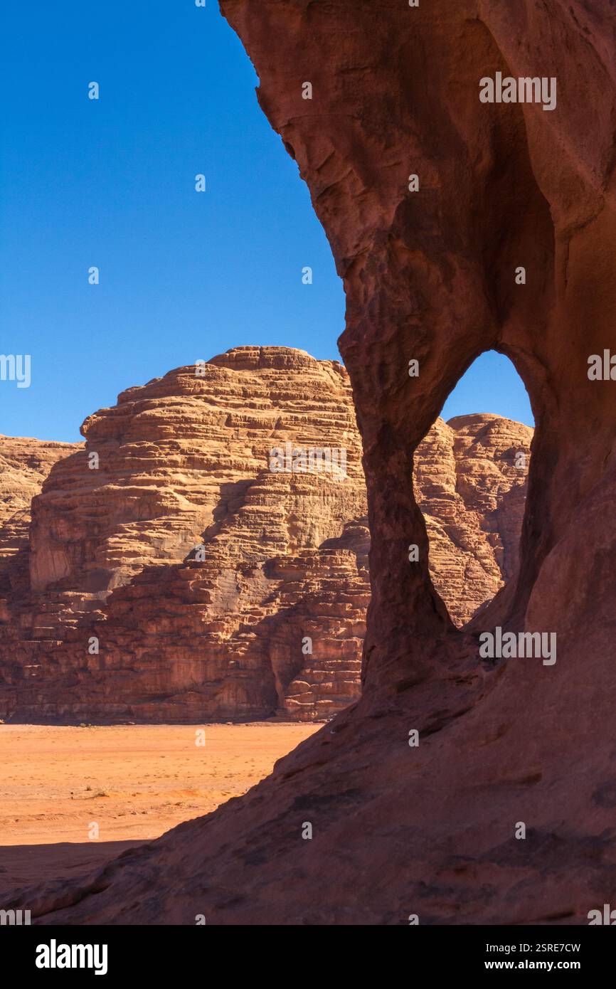 Jordan lawrence trekking hi-res stock photography and images - Alamy