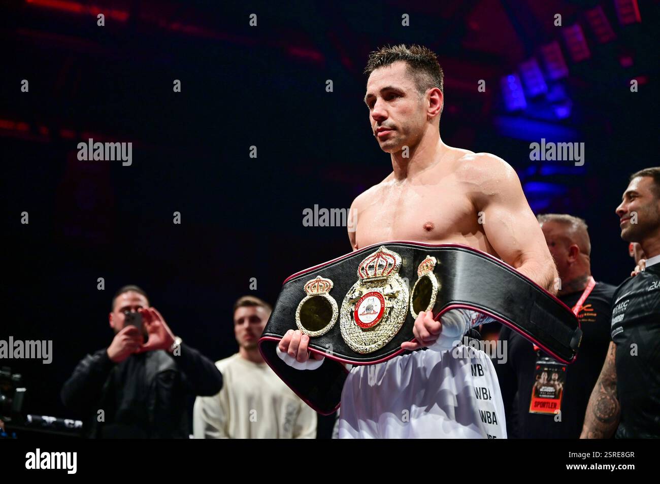 GER, Neu-Ulm, AGON x Sturm Boxing Fight Night am 15. Februar 2025 in Neu-Ulm - Ratiopharm Arena ...