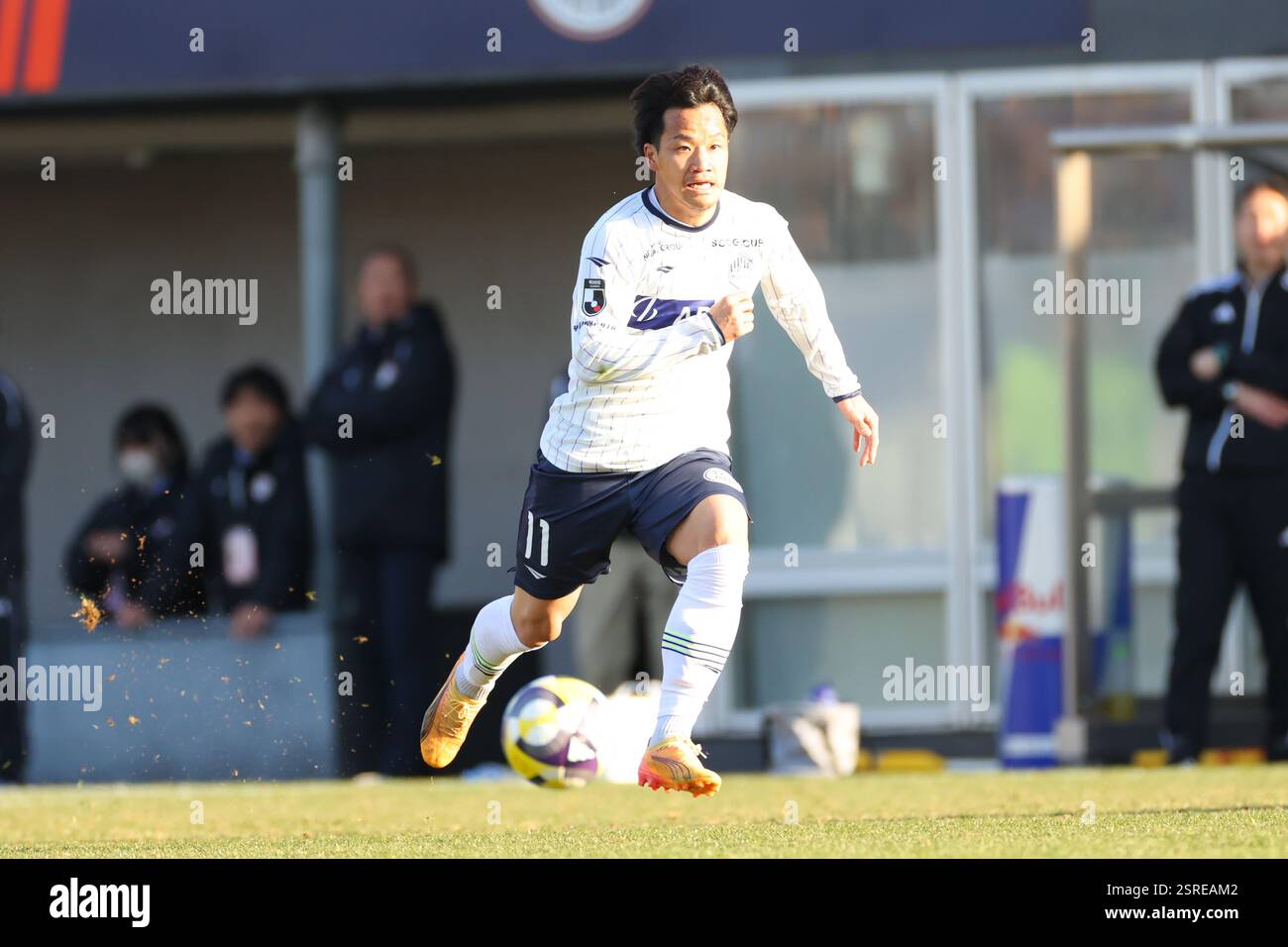 Saitama, Japan. 15th Feb, 2025. Yoshiki Fujimoto (Montedio) Football/Soccer : 2025 J2 League ...